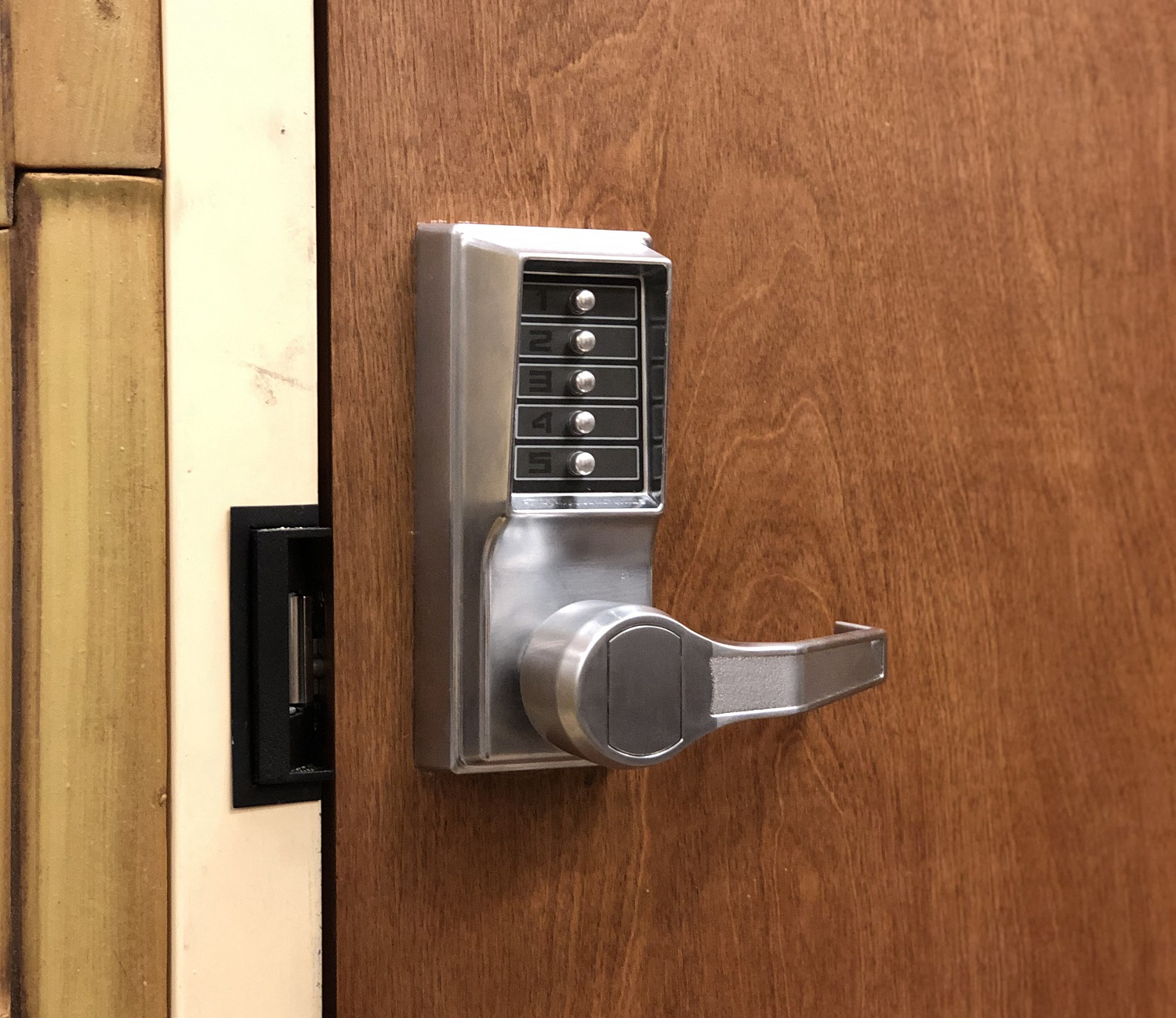 Key Card Door Entry System